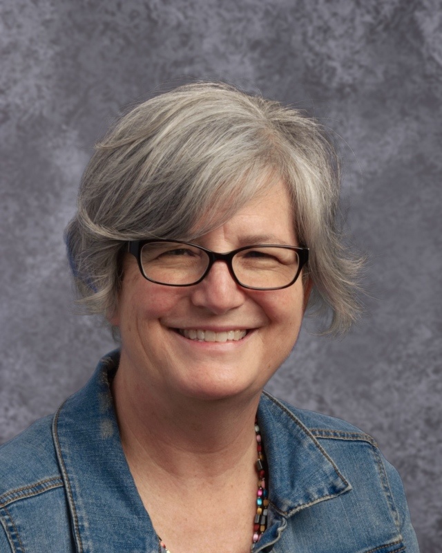 Heidi Munson - St. Michael's Academy I Pre-K to Grade 5